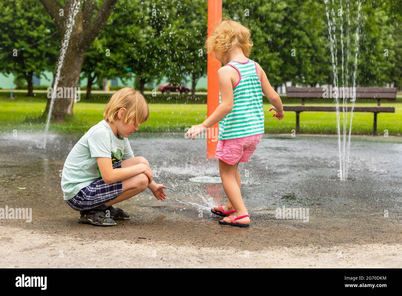 Children Playing Splash Pad High Resolution Stock Photography and ...