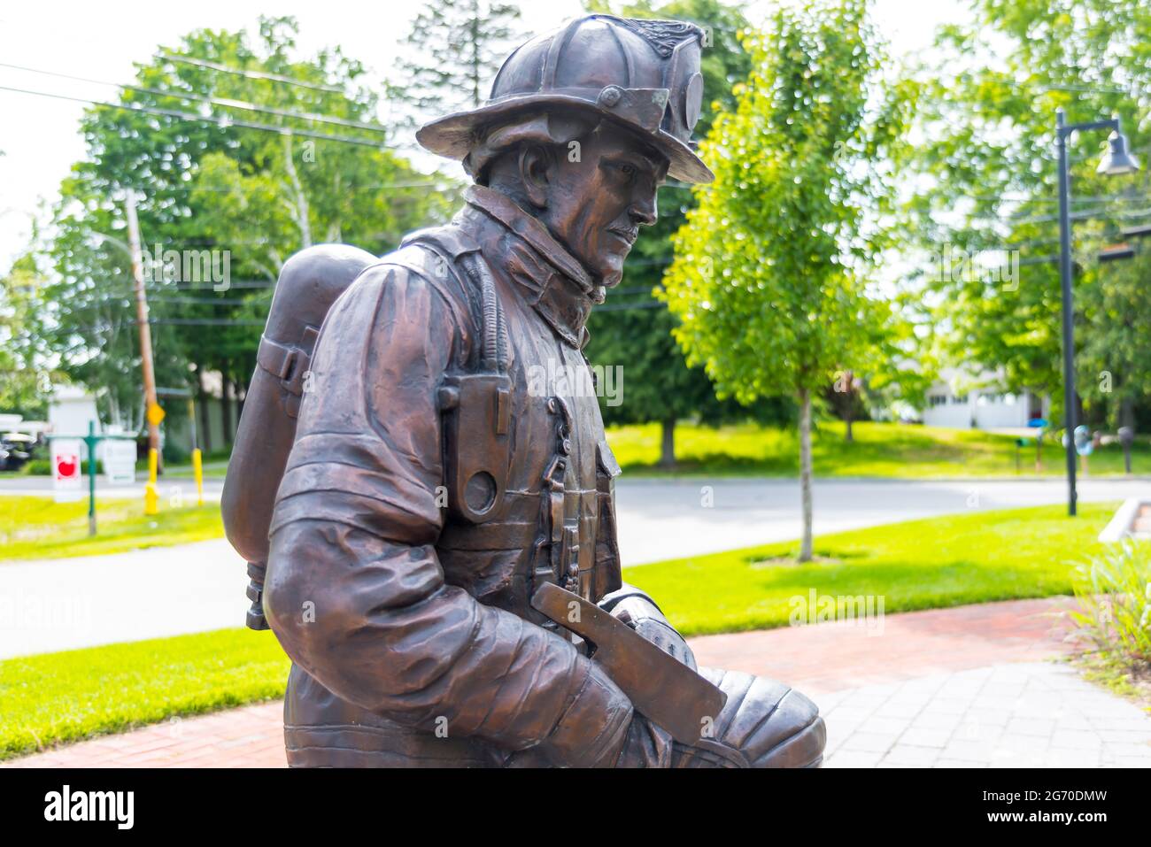 Firefighter memorial england hi-res stock photography and images - Alamy