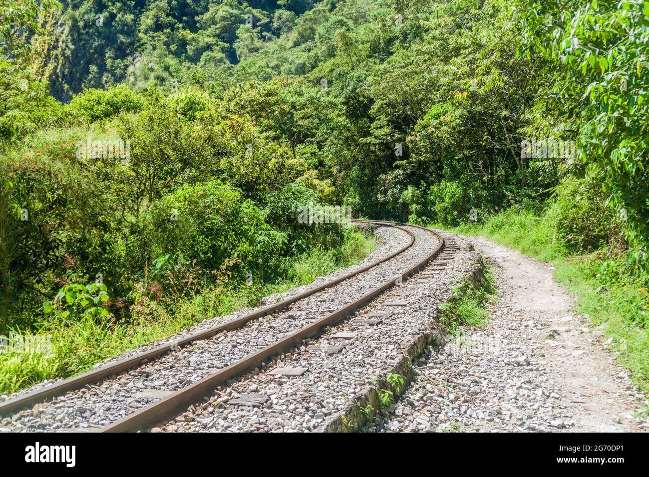 Peru cusco machu picchu peru rail hi-res stock photography and images ...