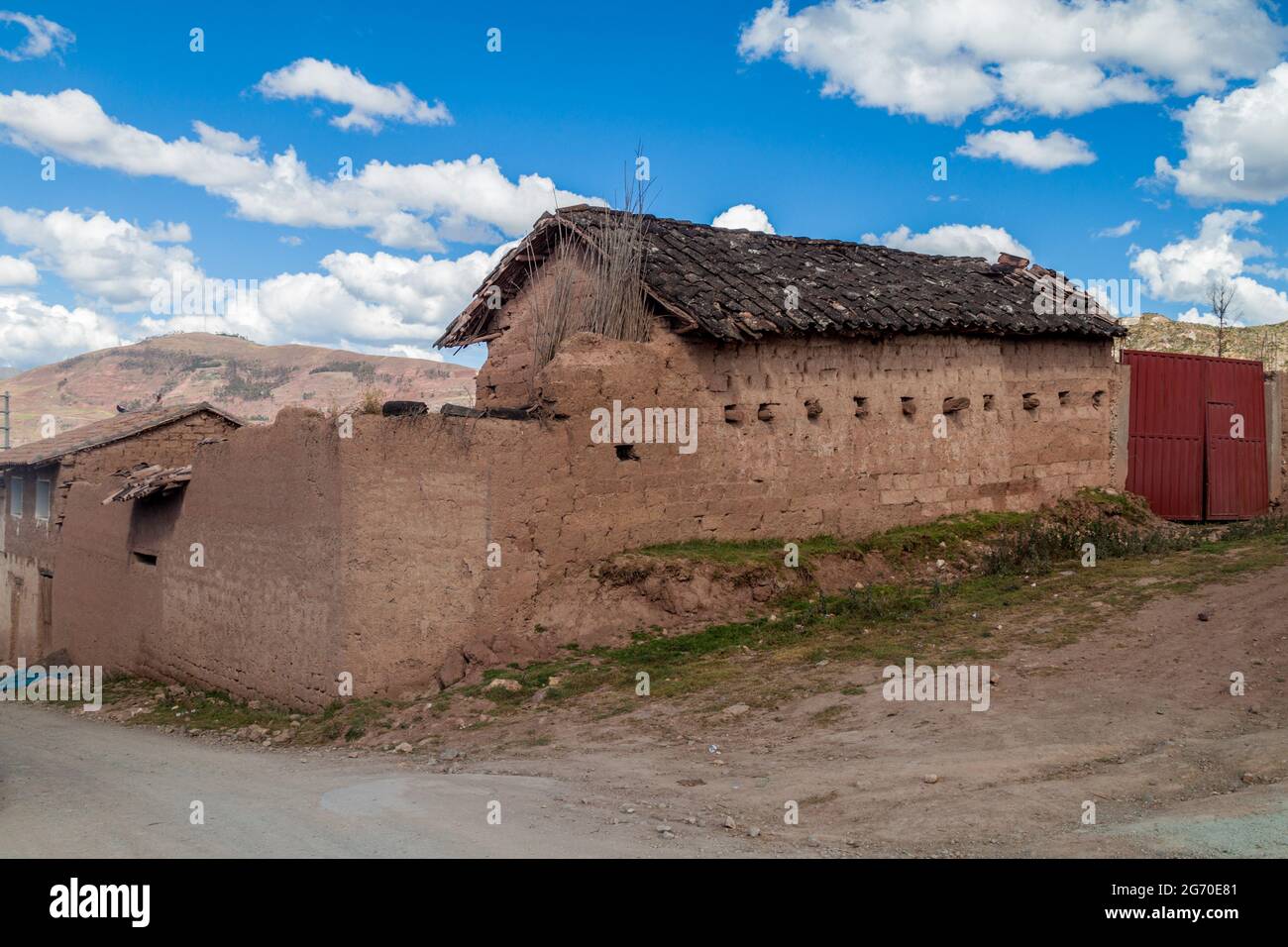 Traditional adobe house in Maras village, Peru Stock Photo - Alamy