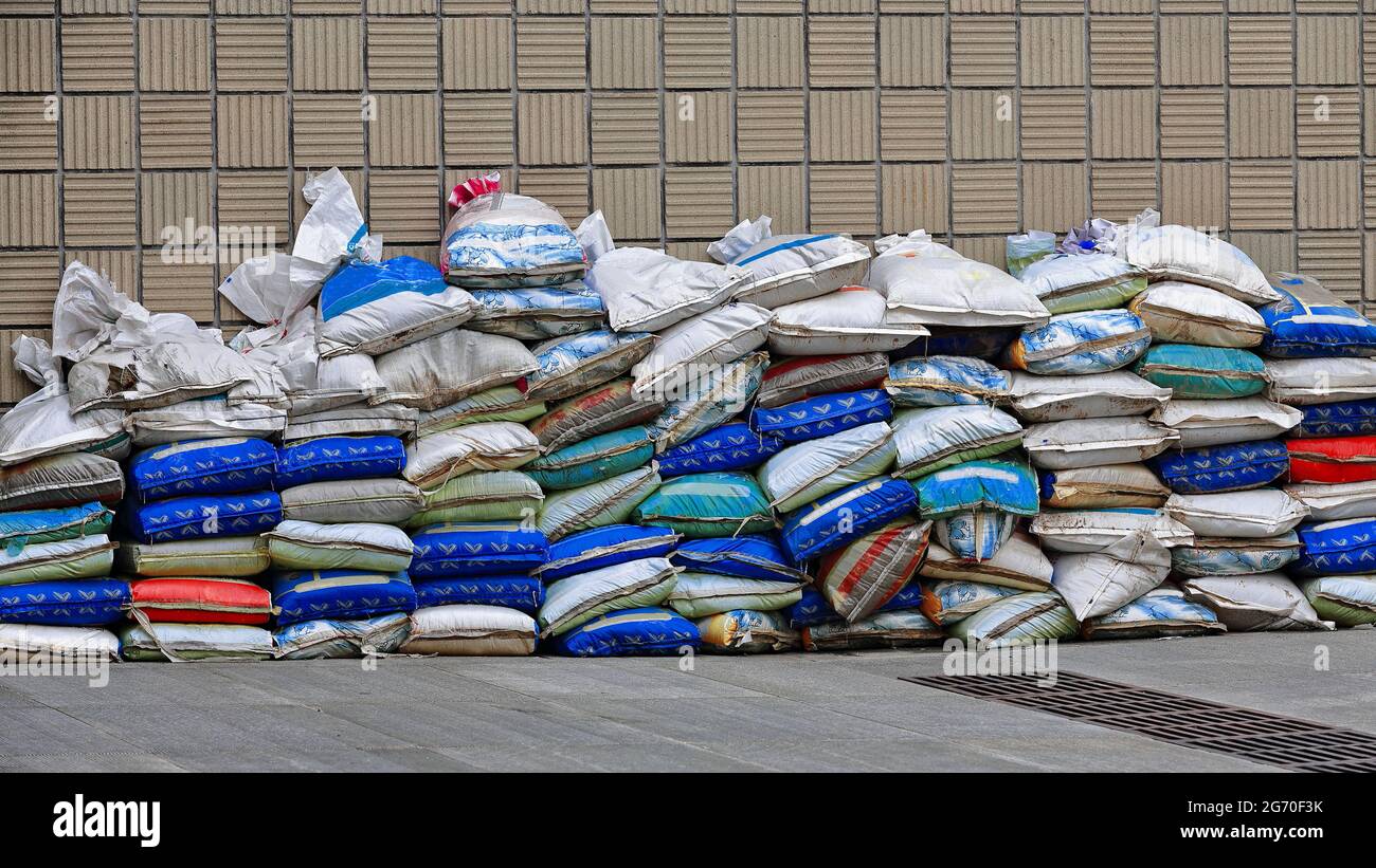 Polypropylene sacks for building materials-CMU wall. Han YangLing ...