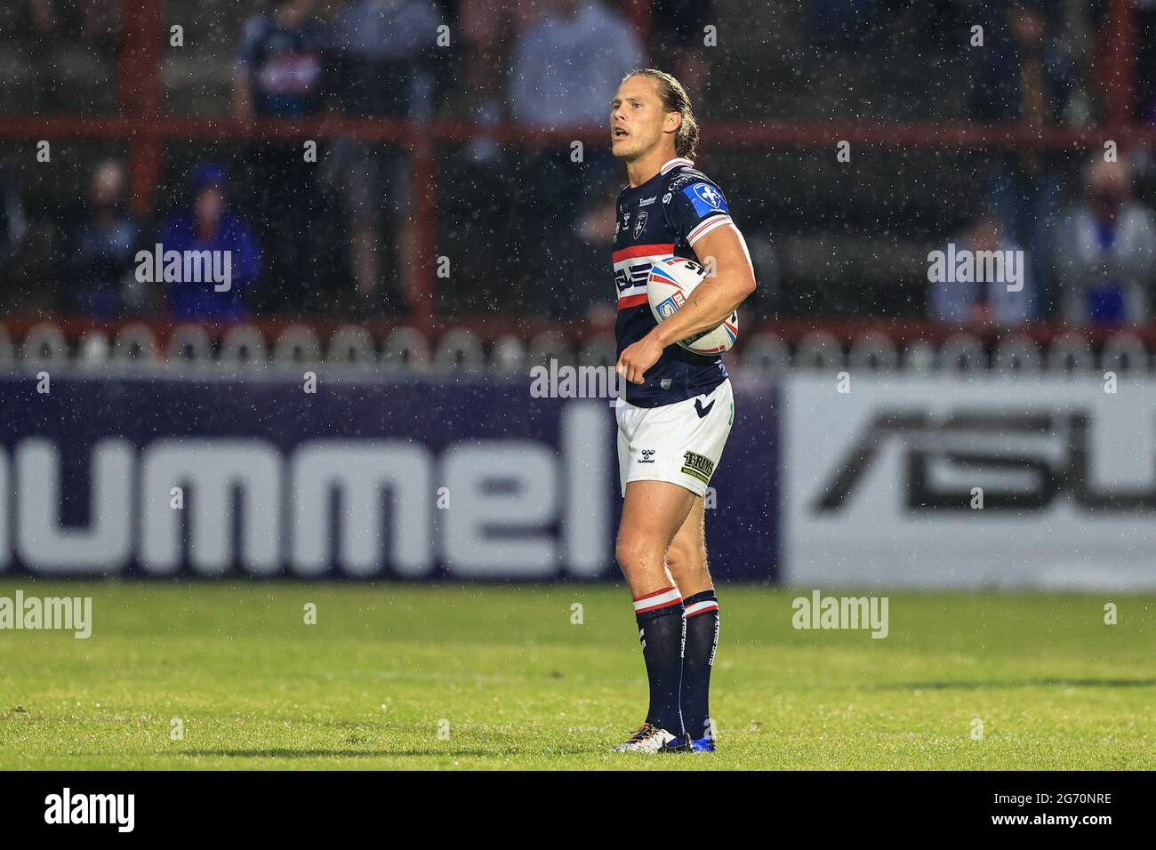 Jacob Miller (6) of Wakefield Trinity during the game Stock Photo - Alamy