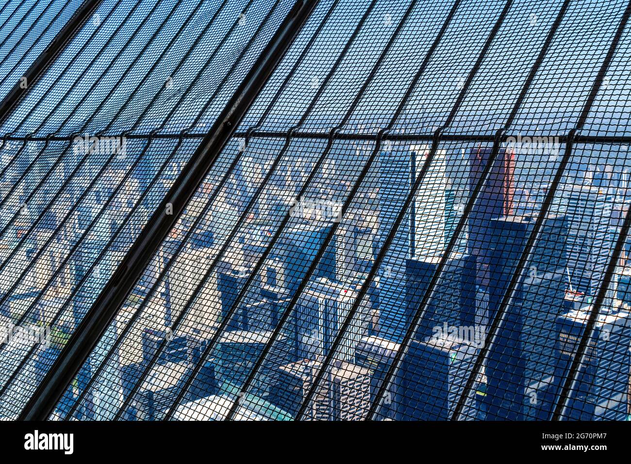 Cn tower canada inside hi-res stock photography and images - Alamy