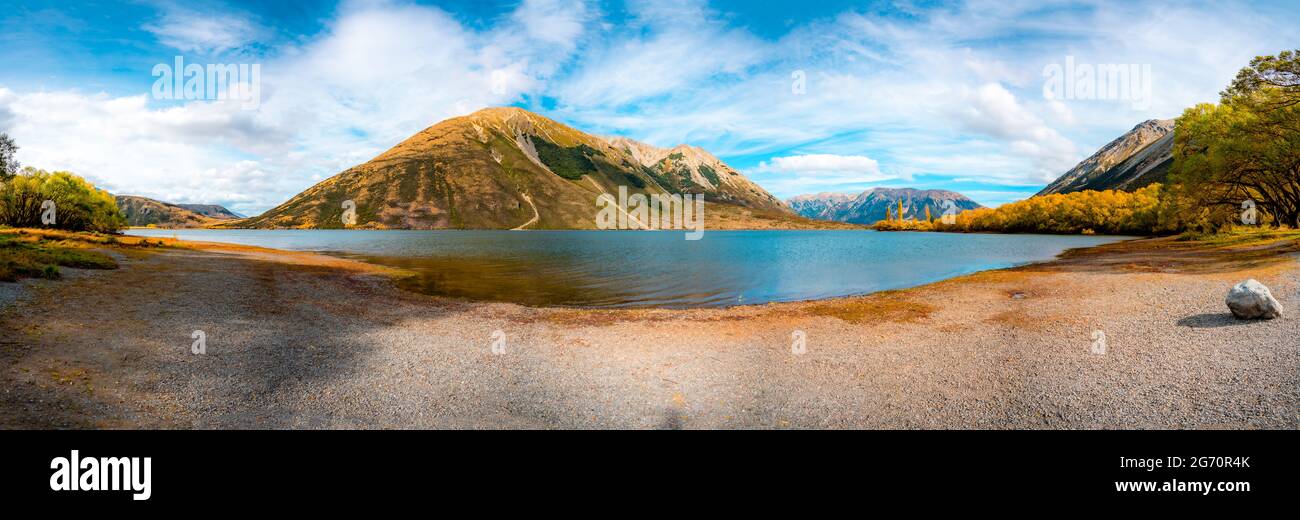 Lake Pearson New Zealand amazing view Stock Photo - Alamy