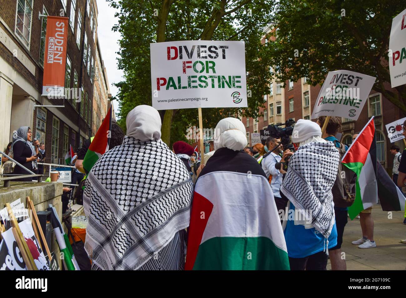 Divest for palestine hi-res stock photography and images - Alamy