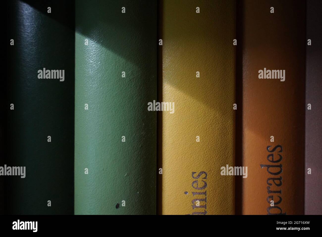 Colorful book spines hi-res stock photography and images - Alamy