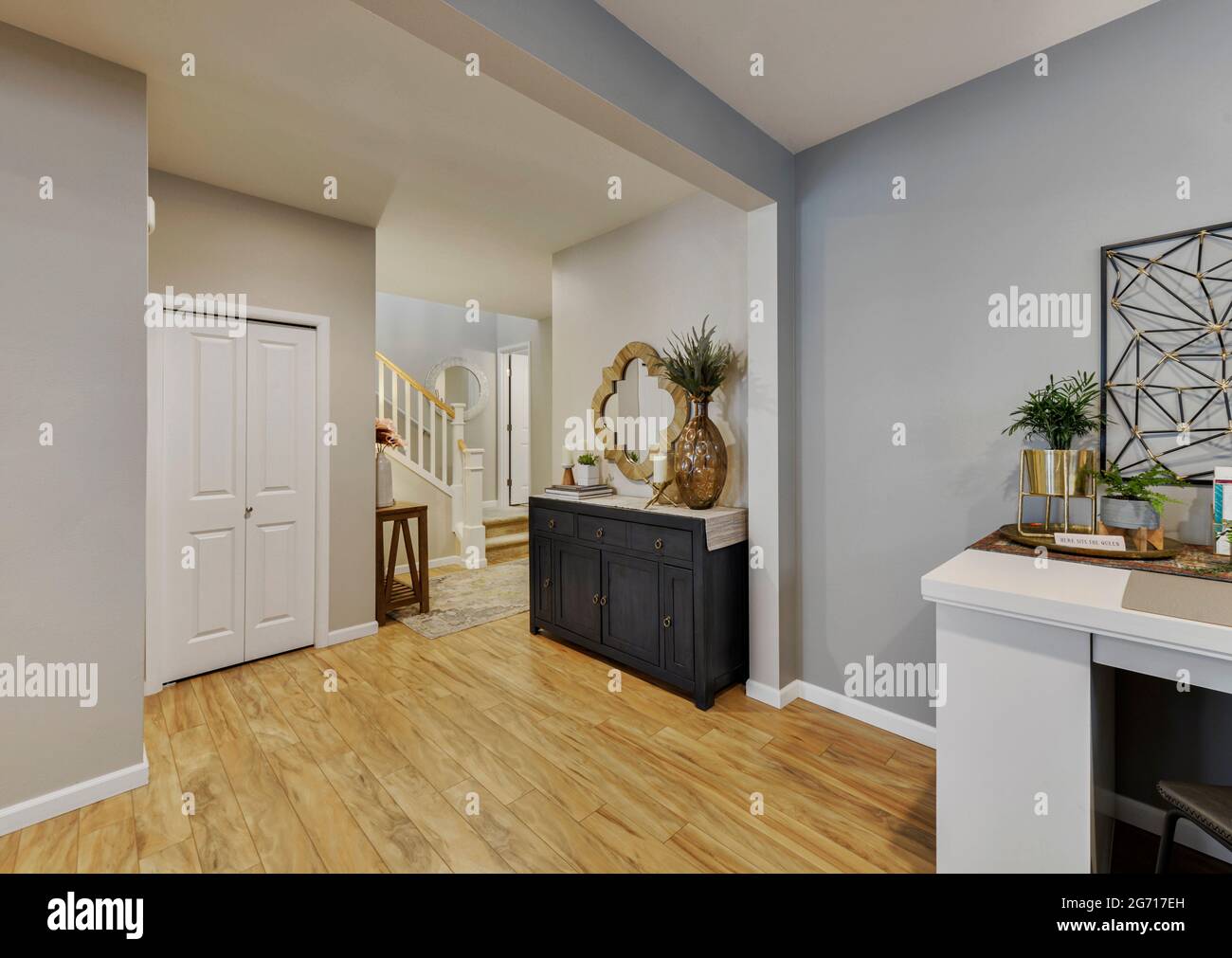 Residential interior of modern house hi-res stock photography and ...