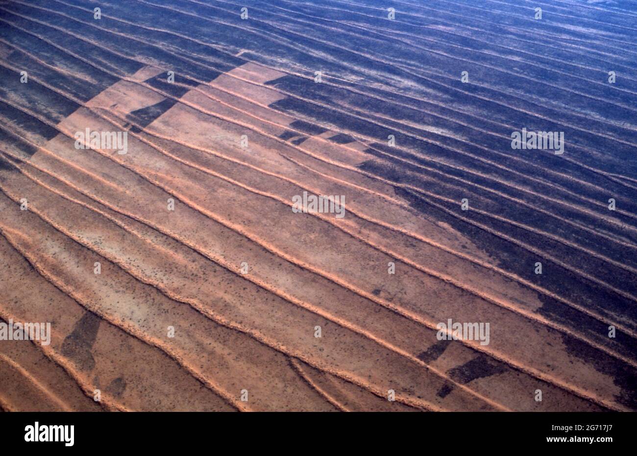 Simpson desert aerial hi-res stock photography and images - Alamy
