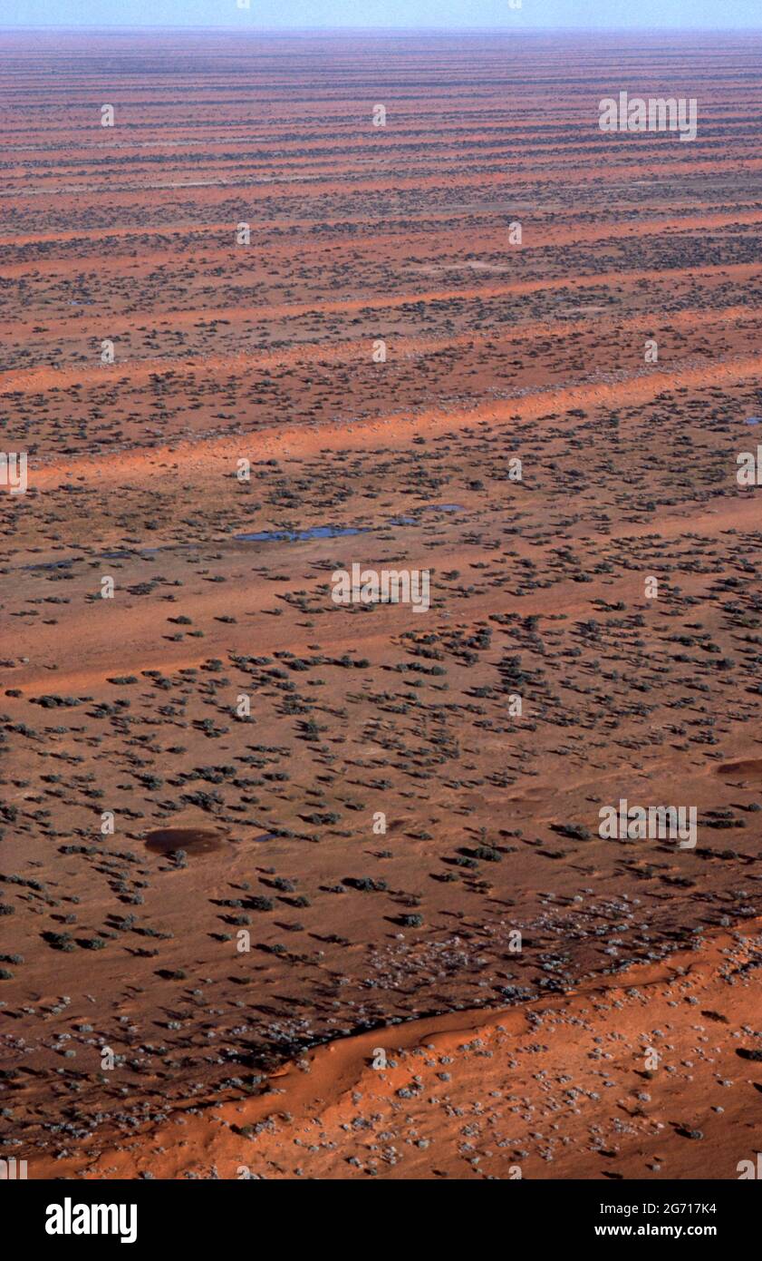 Simpson desert aerial hi-res stock photography and images - Alamy