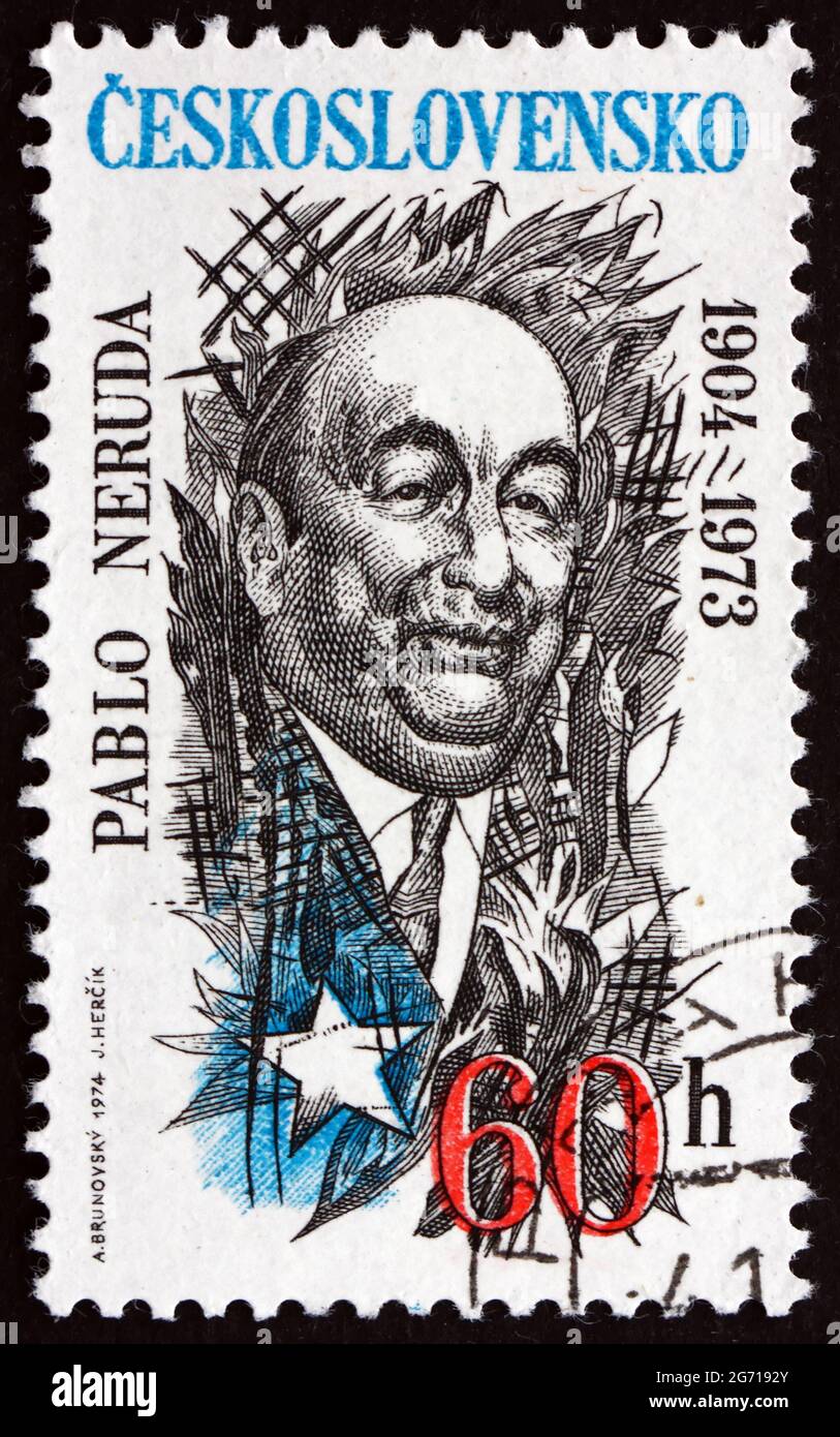 Chilean postage stamp hi-res stock photography and images - Alamy