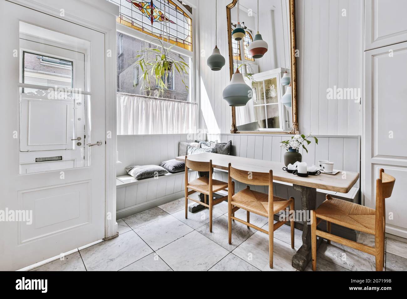 Luxury and beautiful dining room interior design Stock Photo - Alamy