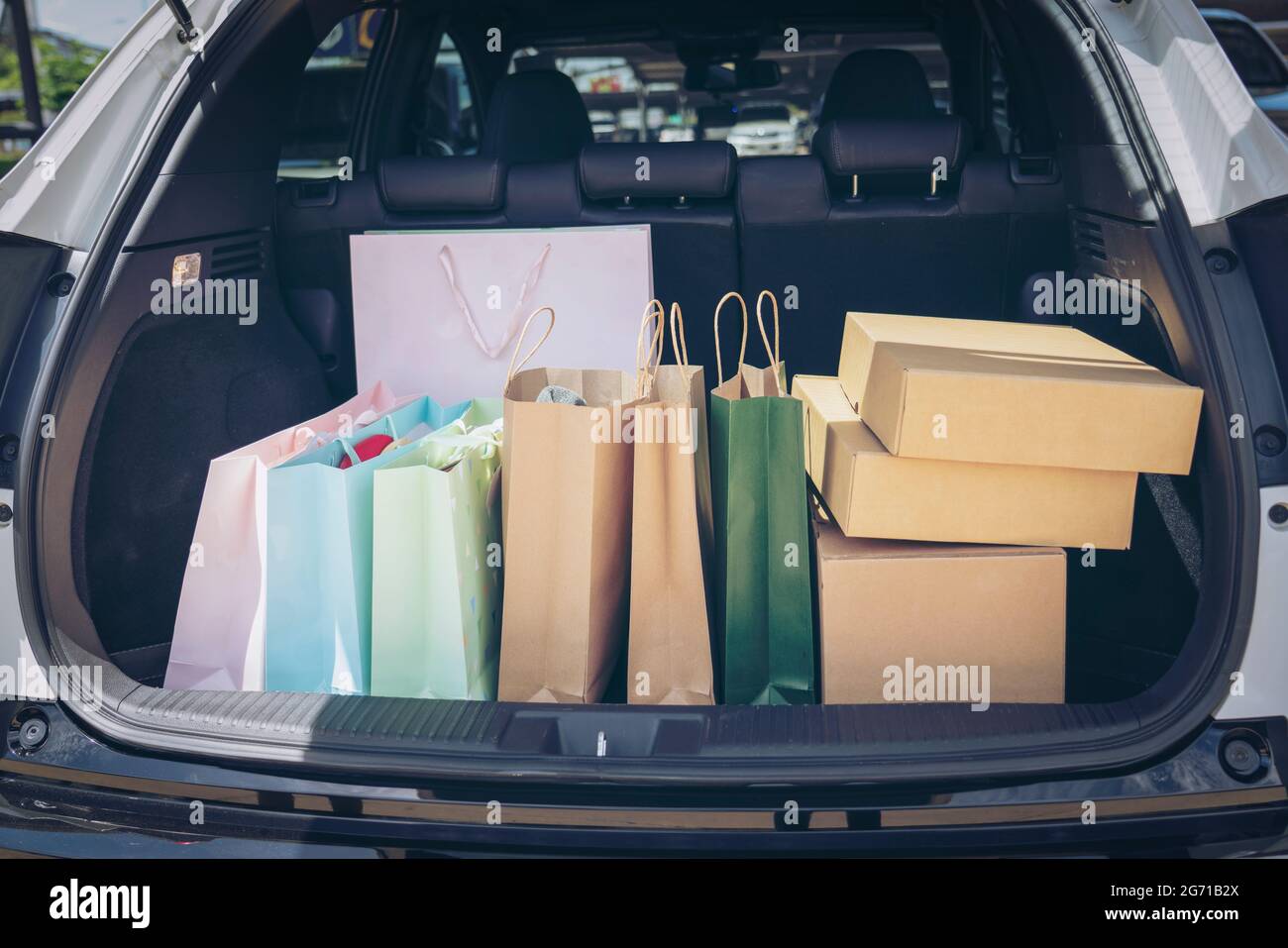 Mob car hi-res stock photography and images - Alamy