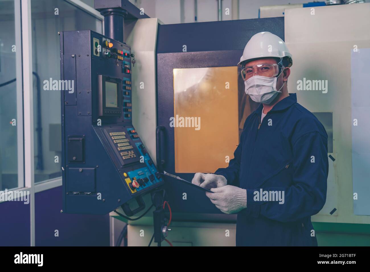 Cnc training hi-res stock photography and images - Alamy