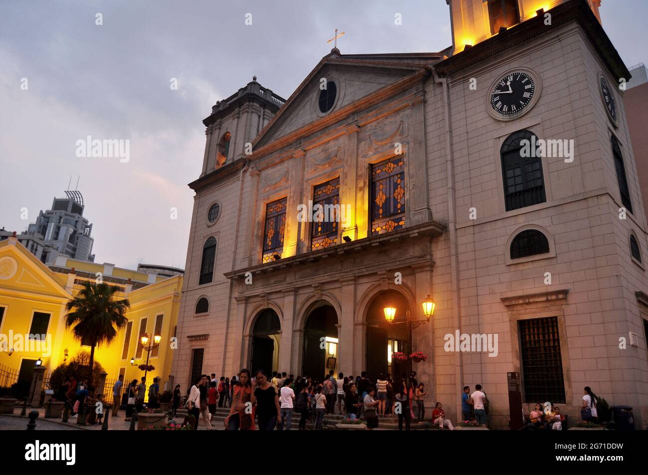 Cathedral of the Nativity of Our Lady for Macanese people and foreign ...