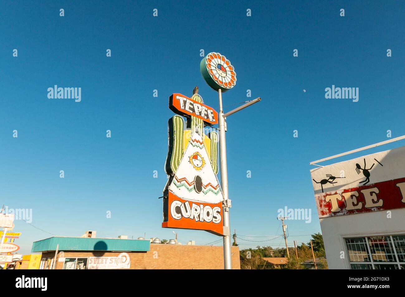 tee pee curios store and sign on Route 66 with wigwam entrance Stock ...
