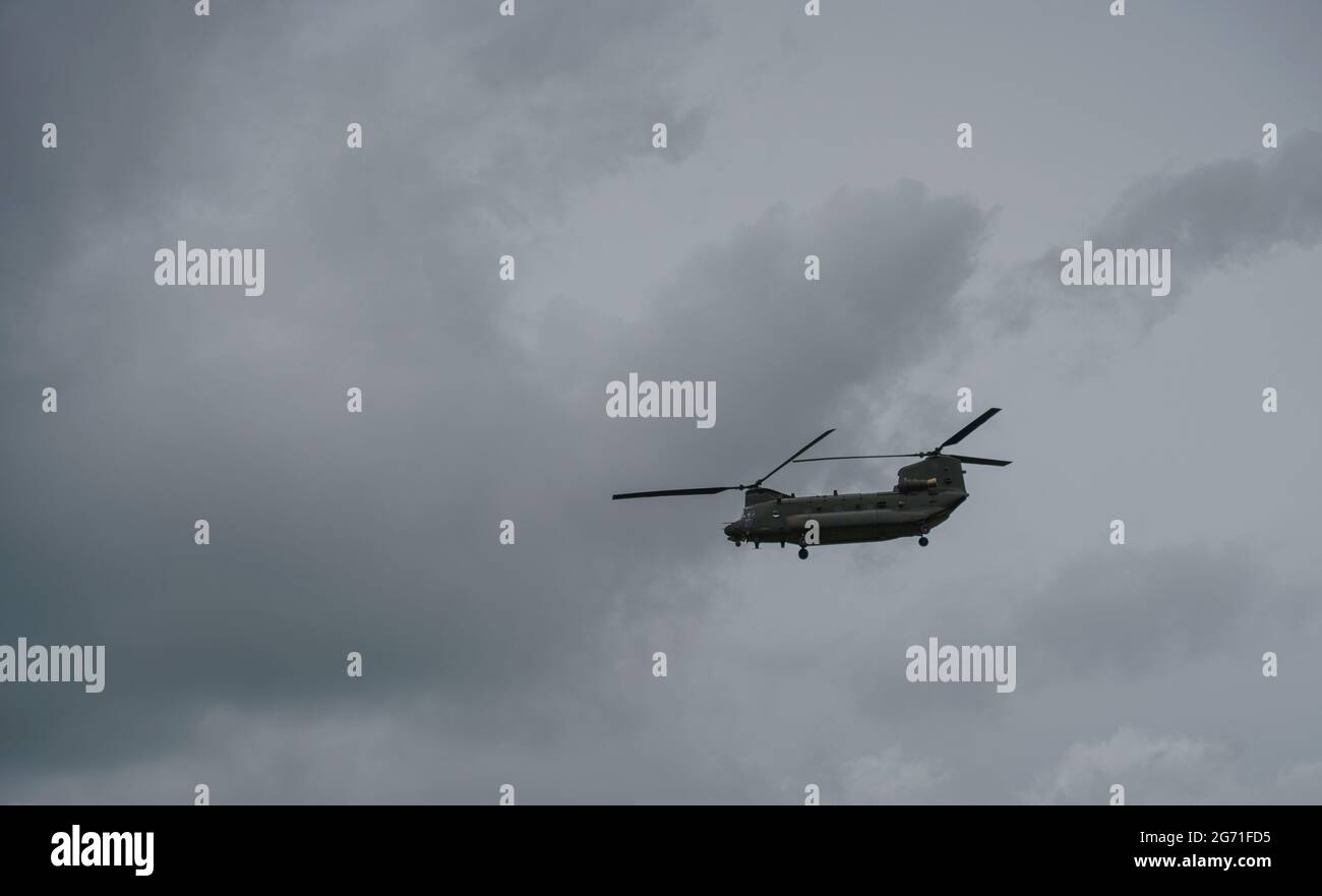 Chinook chopper hi-res stock photography and images - Alamy