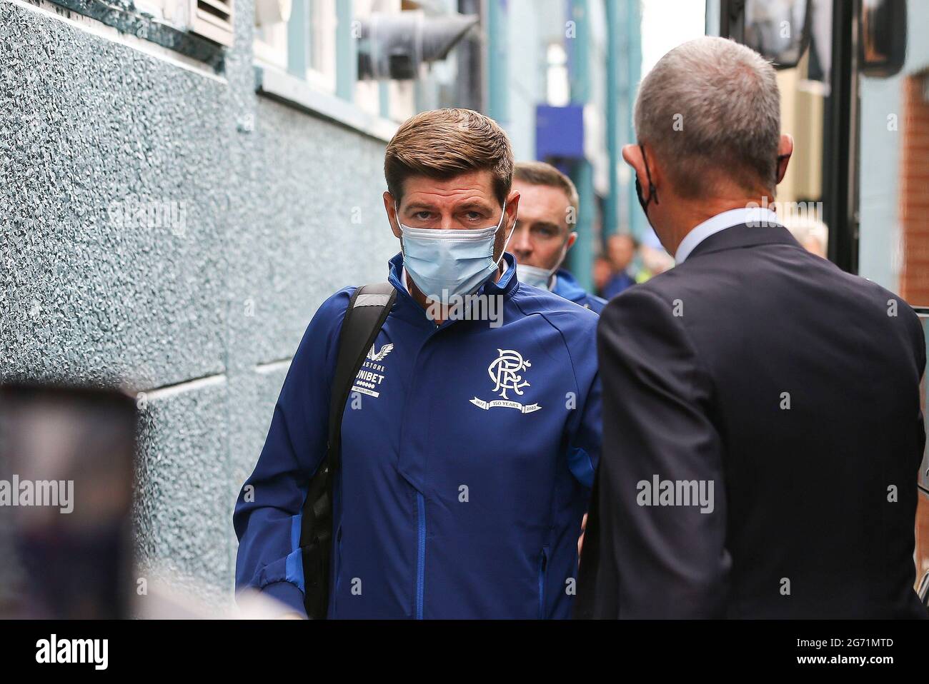 Image of steven gerrard hi-res stock photography and images - Alamy