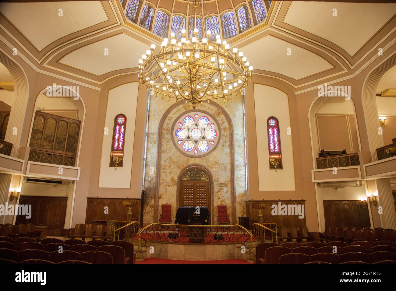 Galata,Beyoglu/İstanbul - 12/07/2017:Neve Shalom Synagogue Stock Photo ...
