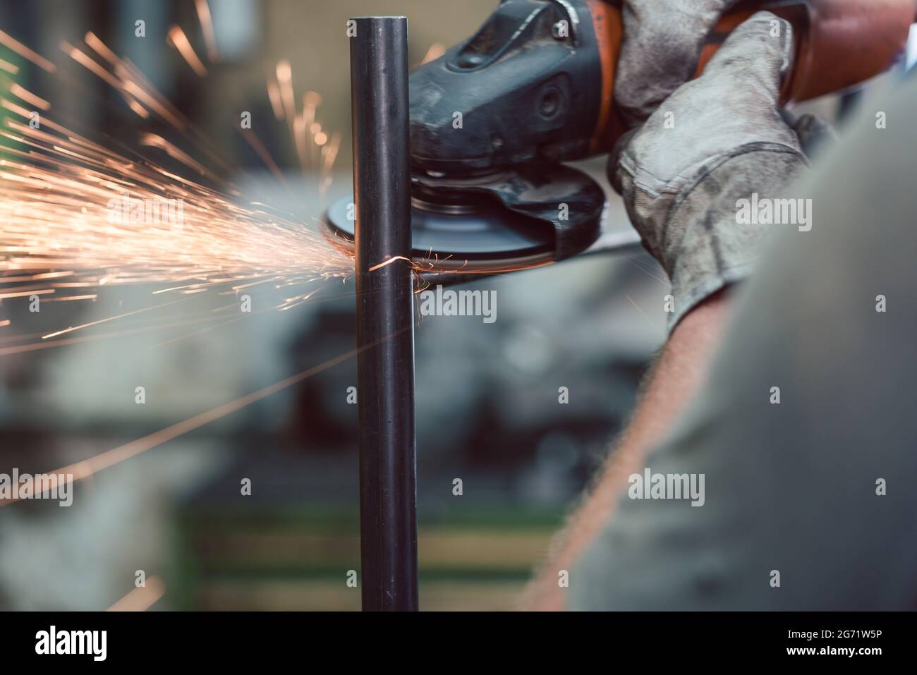 Cutting grinding work flying sparks hi-res stock photography and images ...