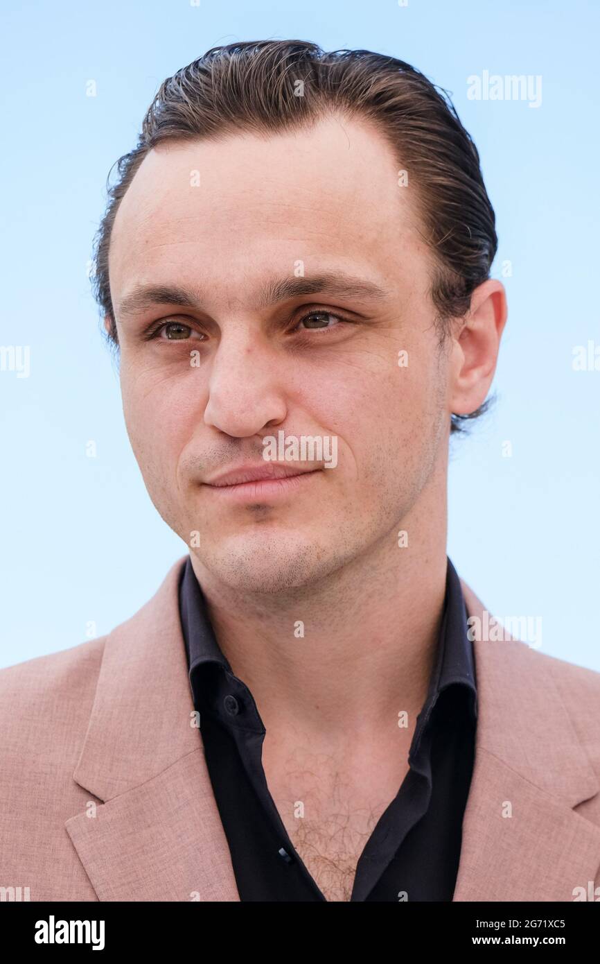Palais des festivals, Cannes, France. 9 July 2021. Franz Rogowski poses ...