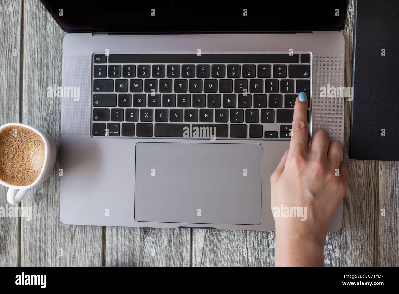 Lady Hands Pointing Pressing Computer Keyboard Keys Typewriting New ...