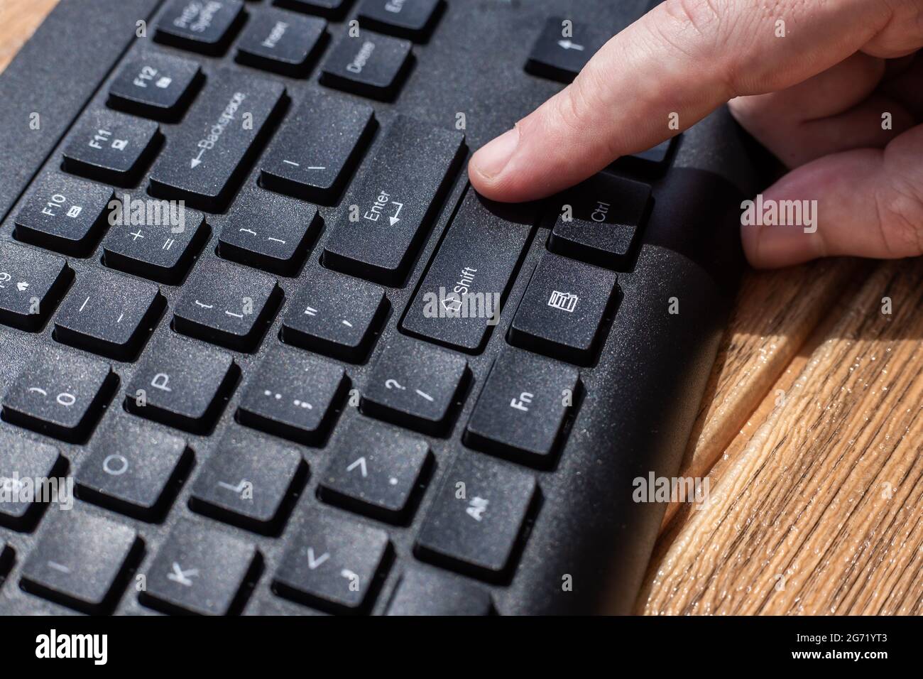 Hands Pointing Pressing Computer Keyboard Keys Typewriting New Ideas ...