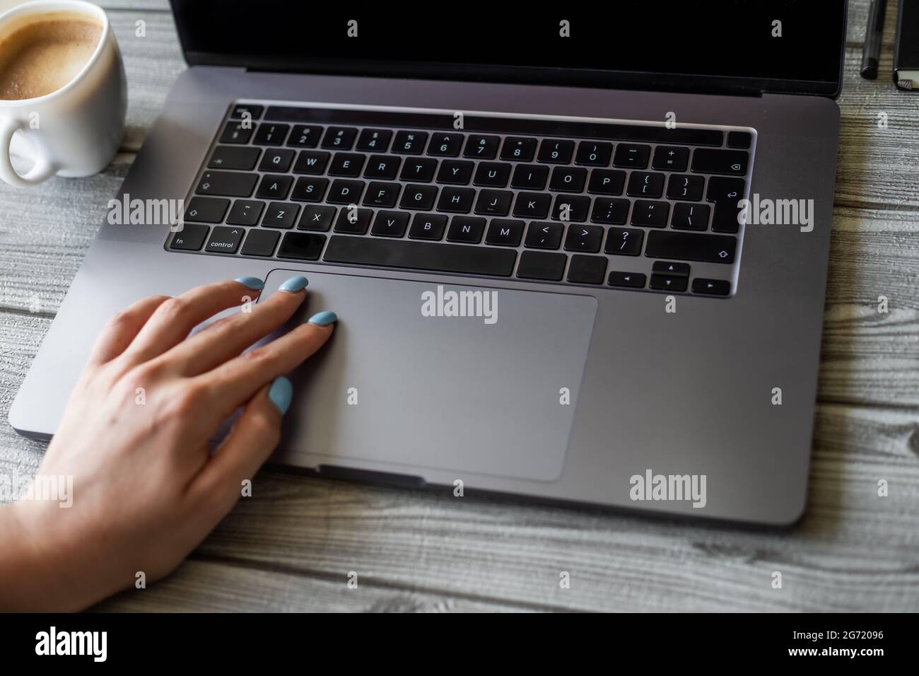 Lady Hands Pointing Pressing Computer Keyboard Keys Typewriting New ...