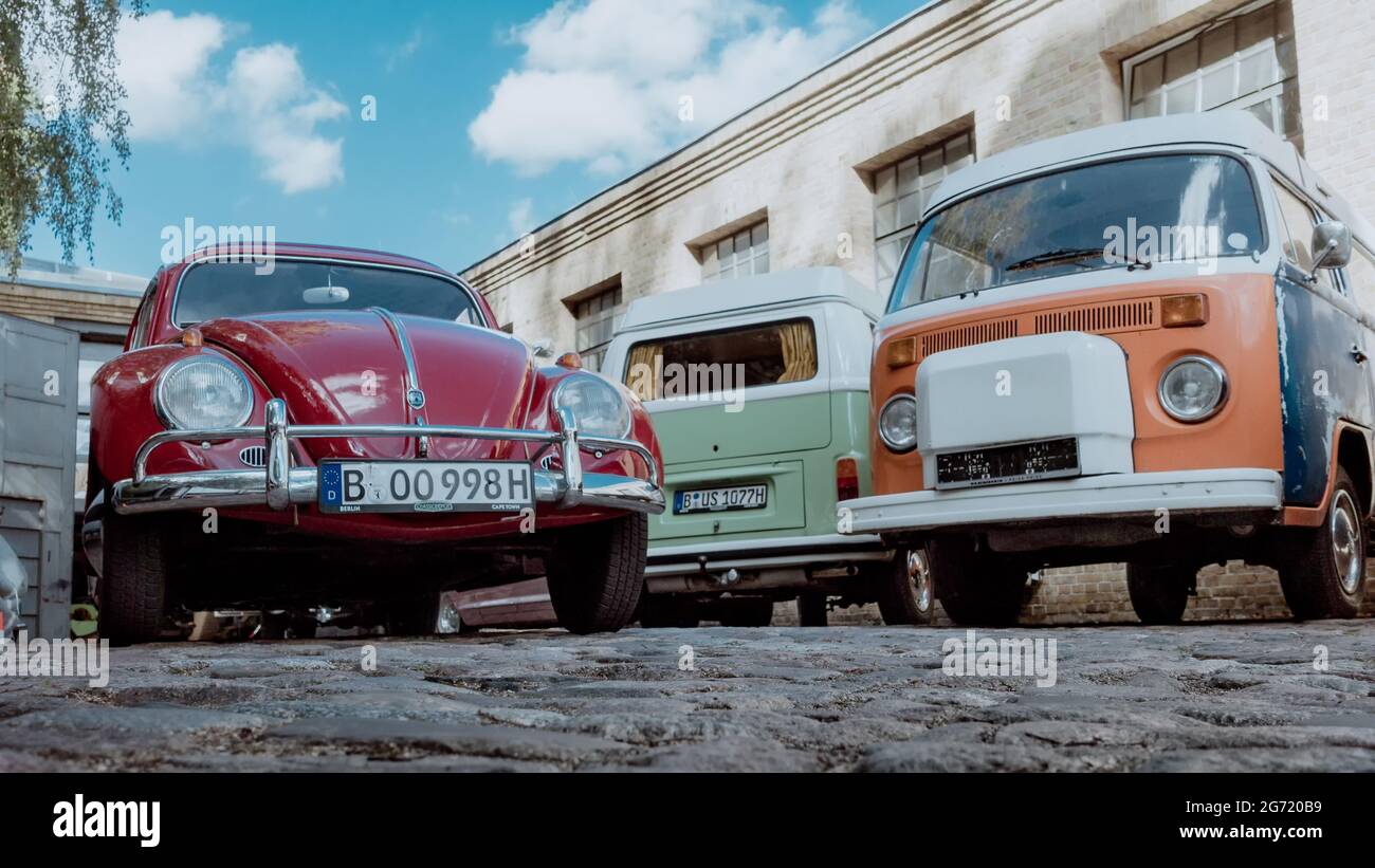 Old beetle bus High Resolution Stock Photography and Images - Alamy