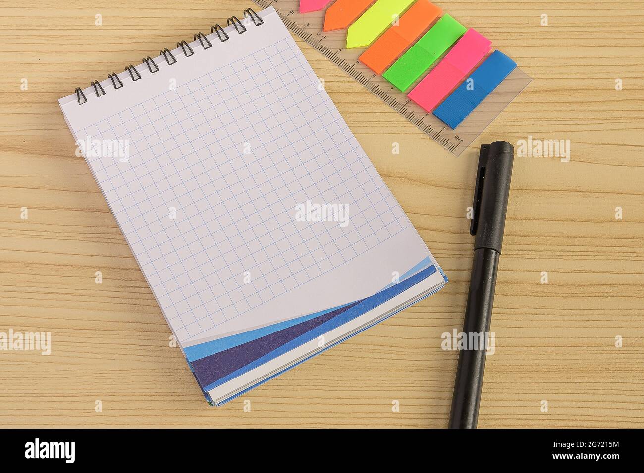 Book notepads learning material hi-res stock photography and images - Alamy