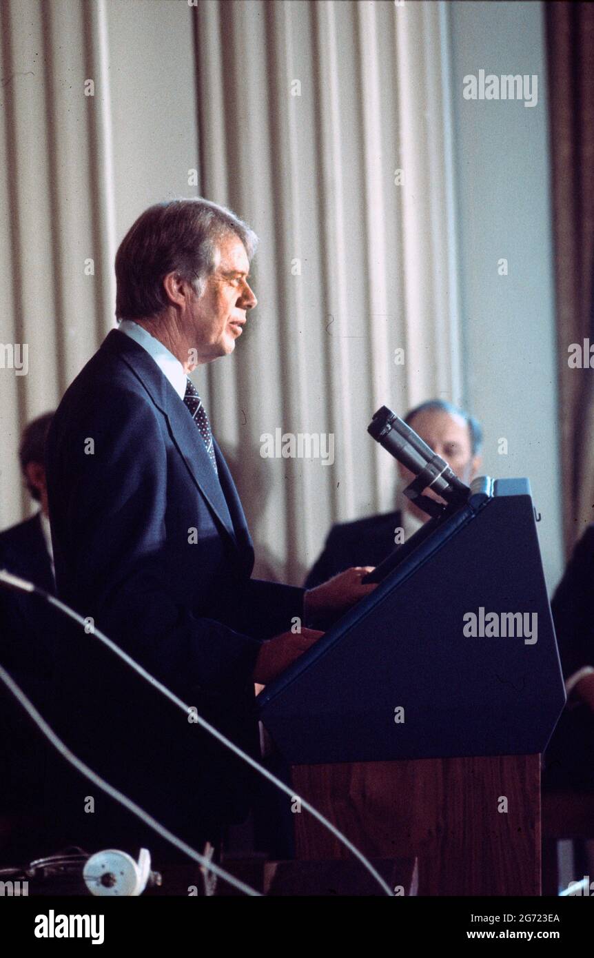 1977 united nations hi-res stock photography and images - Alamy