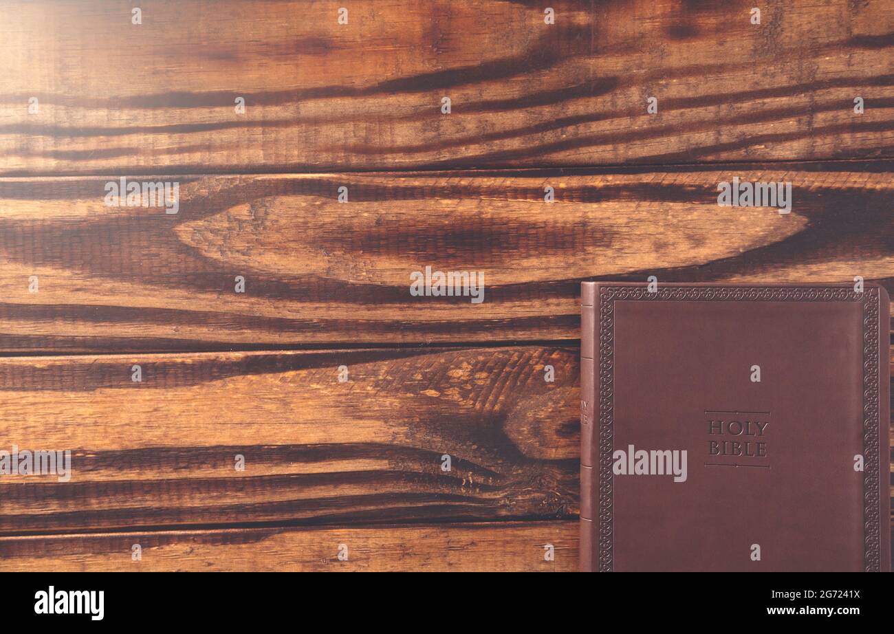 Christian bible reading congregation hi-res stock photography and ...