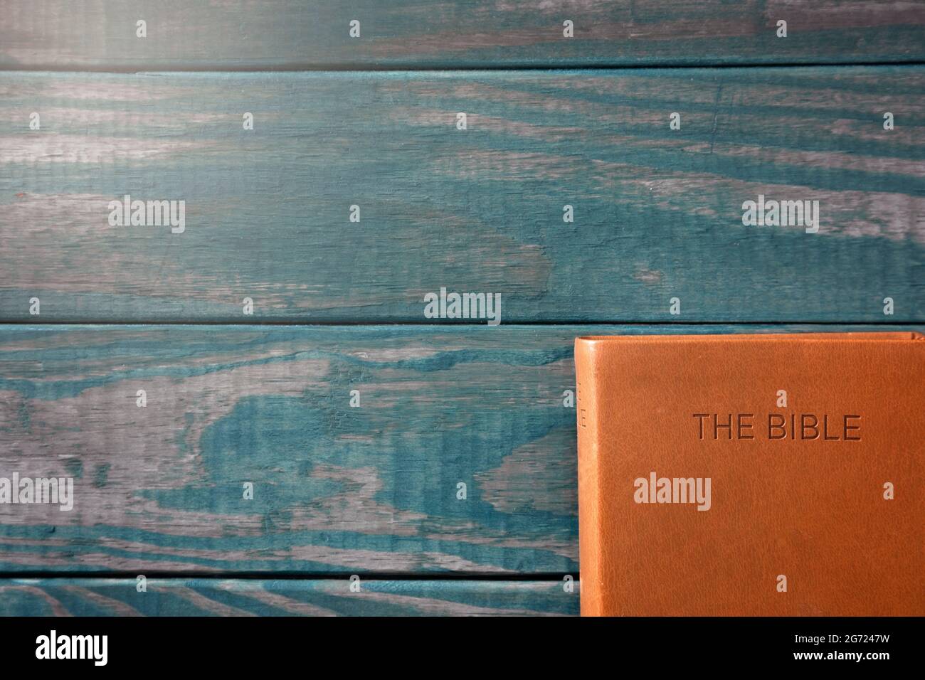 Christian bible reading congregation hi-res stock photography and ...