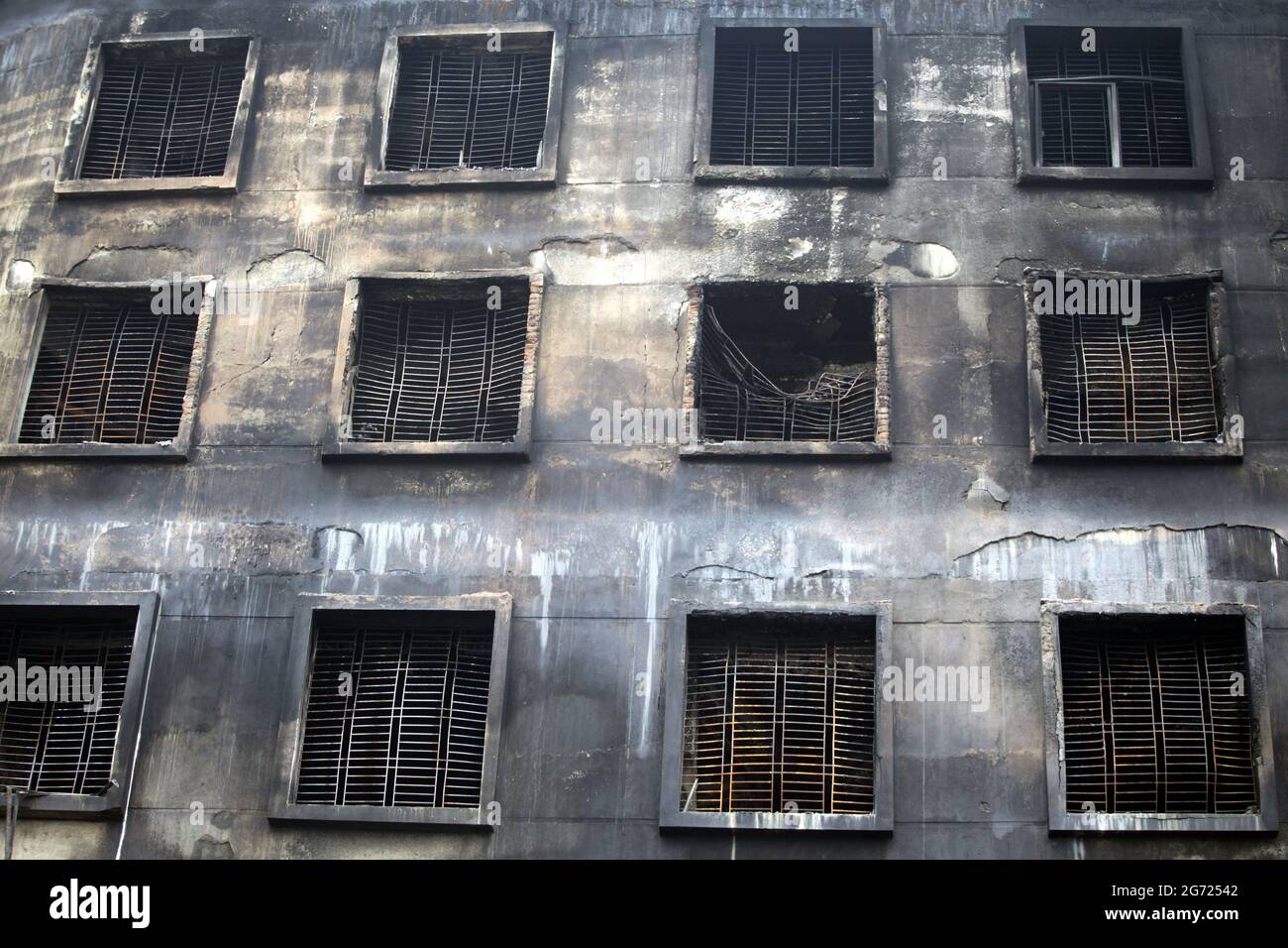 July 10, 2021.Dhaka,Bangladesh: Bangladeshi firefighters remove fire in ...