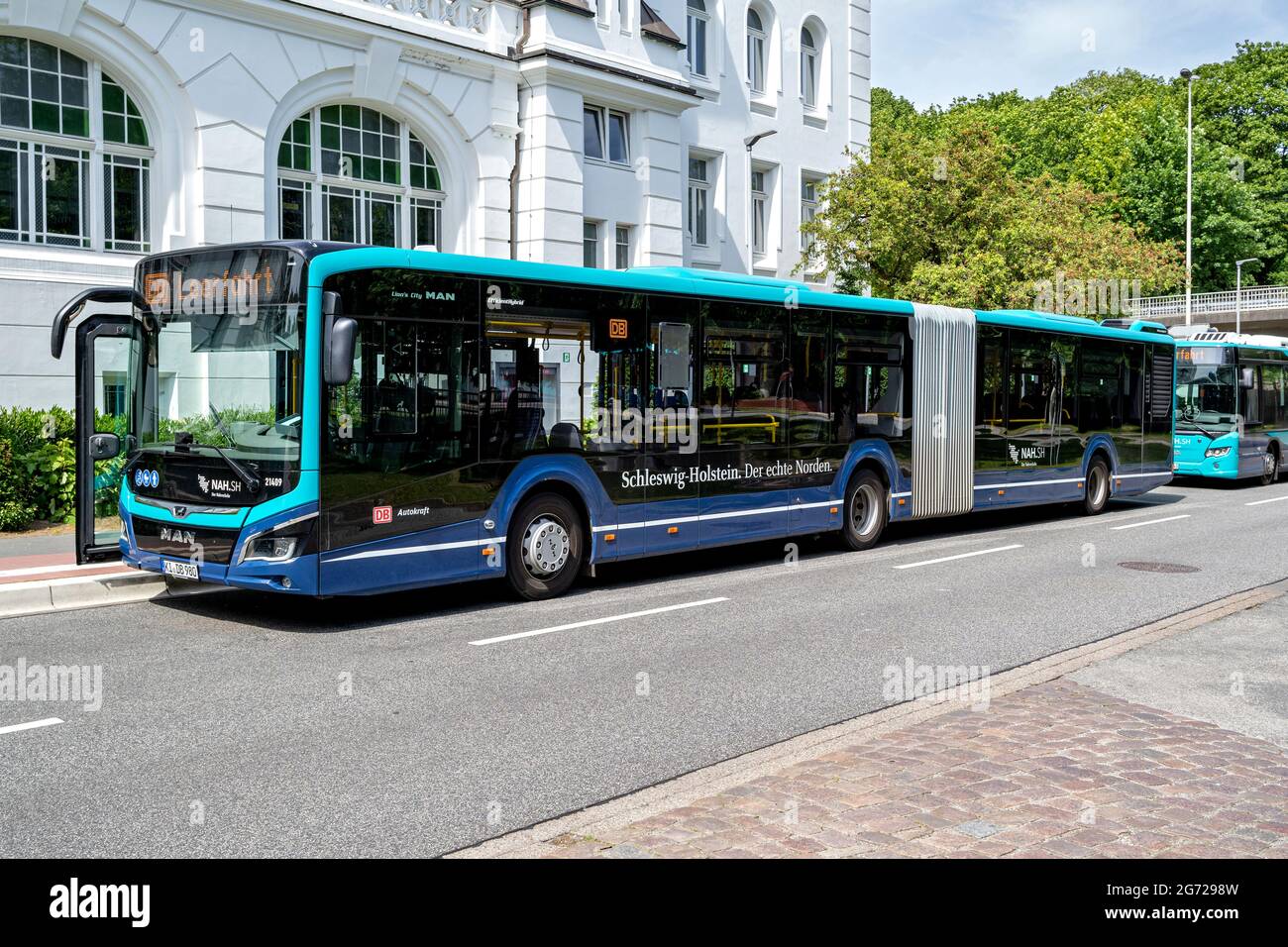 NAH.SH MAN Lion’s City articulated bus in Husum, Germany Stock Photo ...