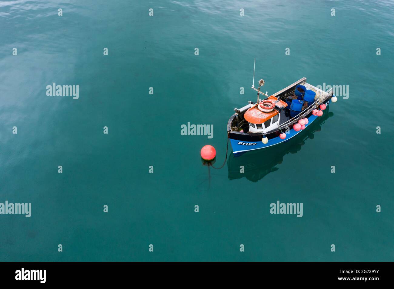 Cornish fishing boat hi-res stock photography and images - Alamy