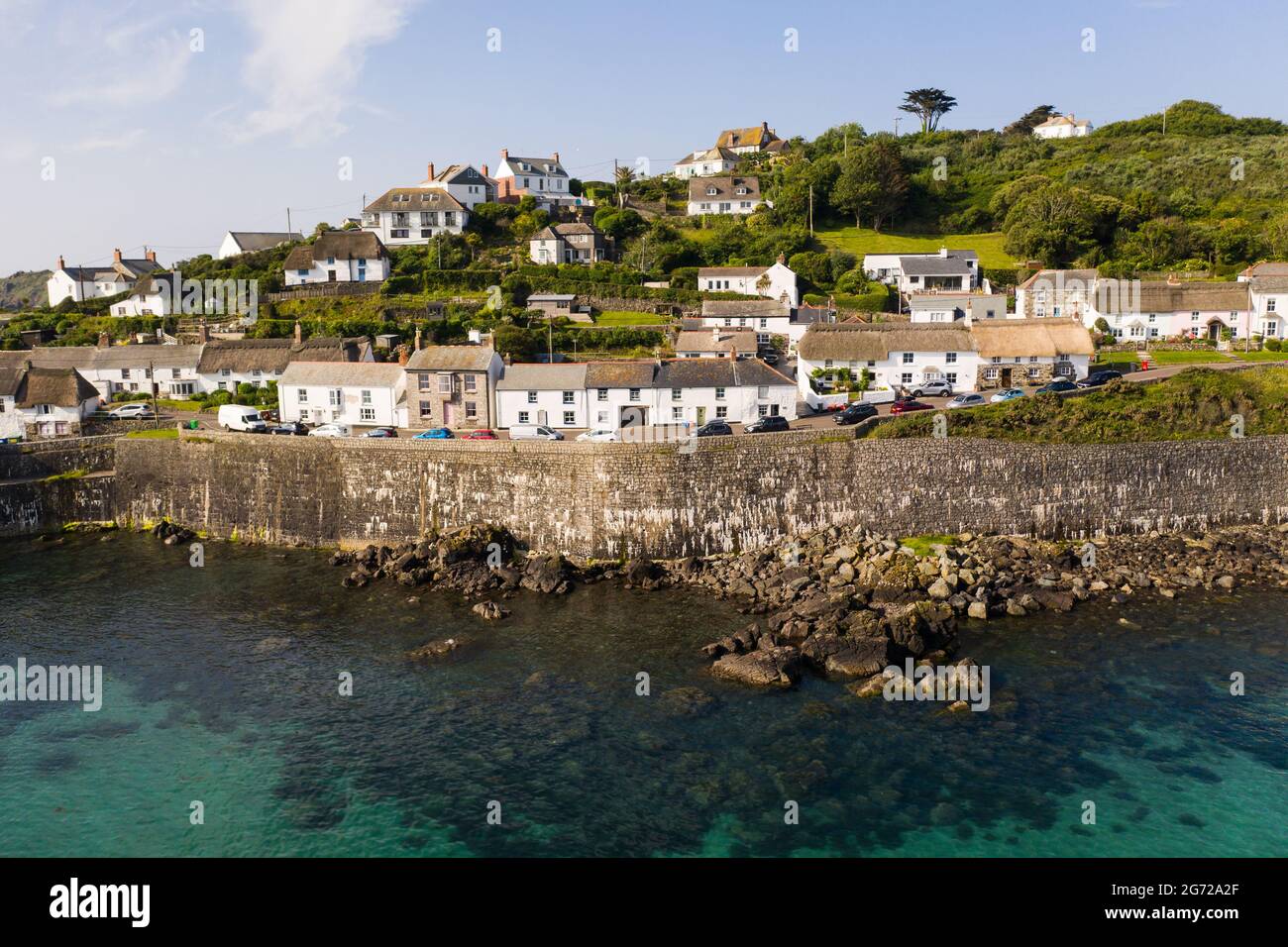 Cornish cottages hi-res stock photography and images - Alamy