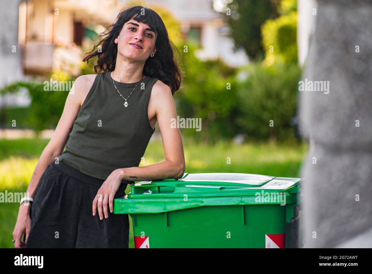 Cartoon girl recycling hi-res stock photography and images - Alamy