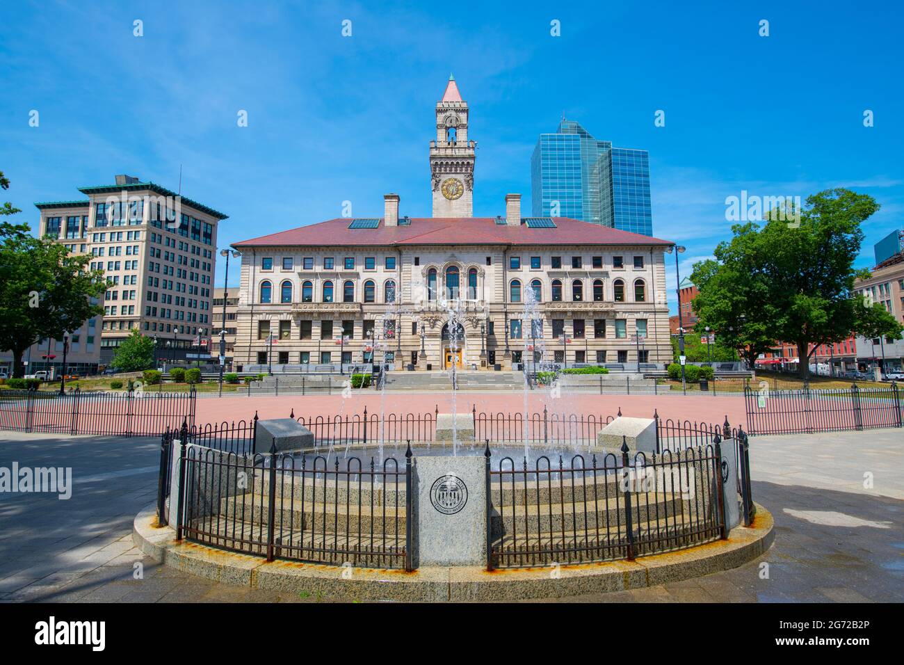 Worcester City Hall at 455 Main Street in downtown Worcester, Massachusetts MA, USA. Worcester ...