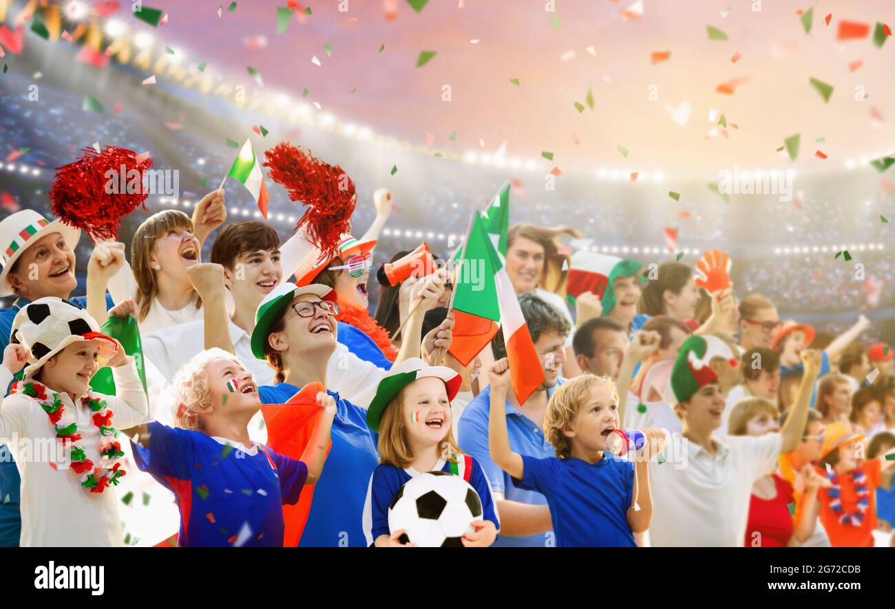 Italian soccer fan woman hi-res stock photography and images - Alamy