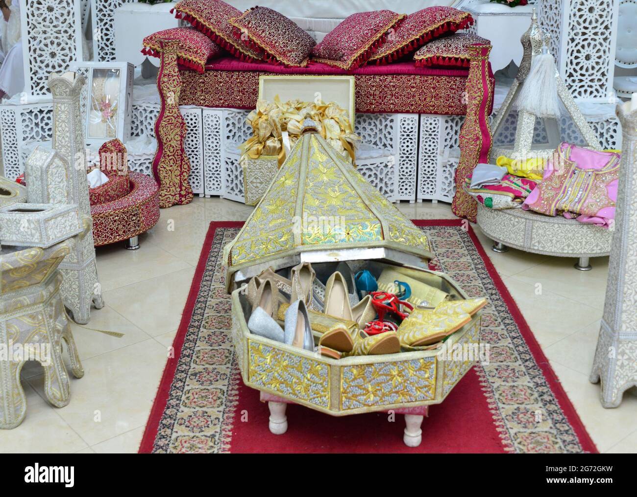 Moroccan wedding gifts hi-res stock photography and images - Alamy
