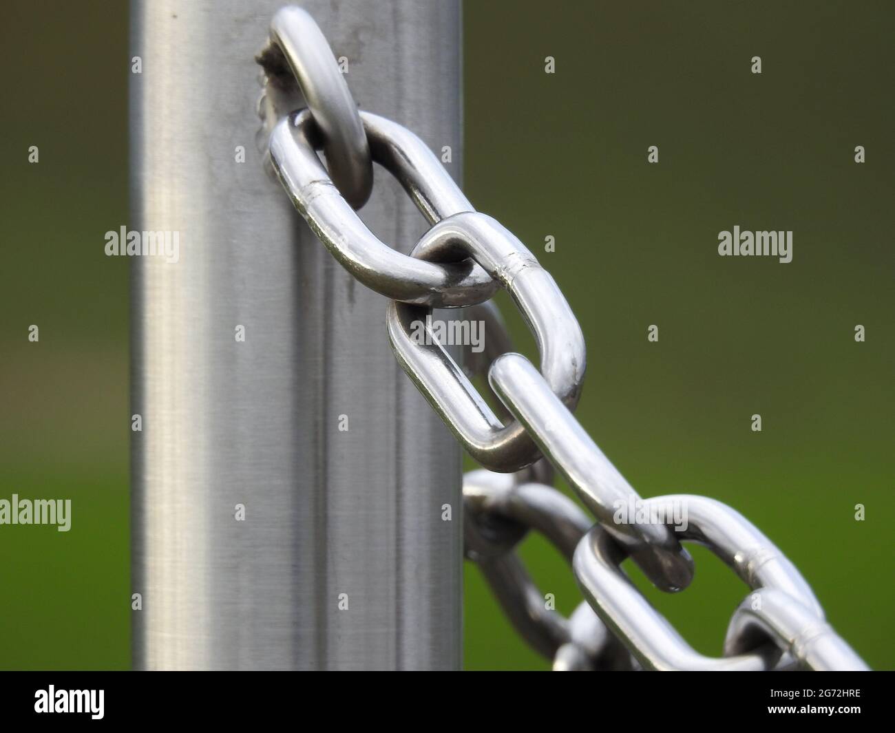 Attached to chain hi-res stock photography and images - Alamy
