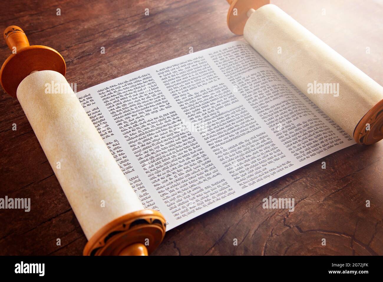Jesus reading scroll hi-res stock photography and images - Alamy Jesus reading scroll hi-res stock photography and images - Alamy