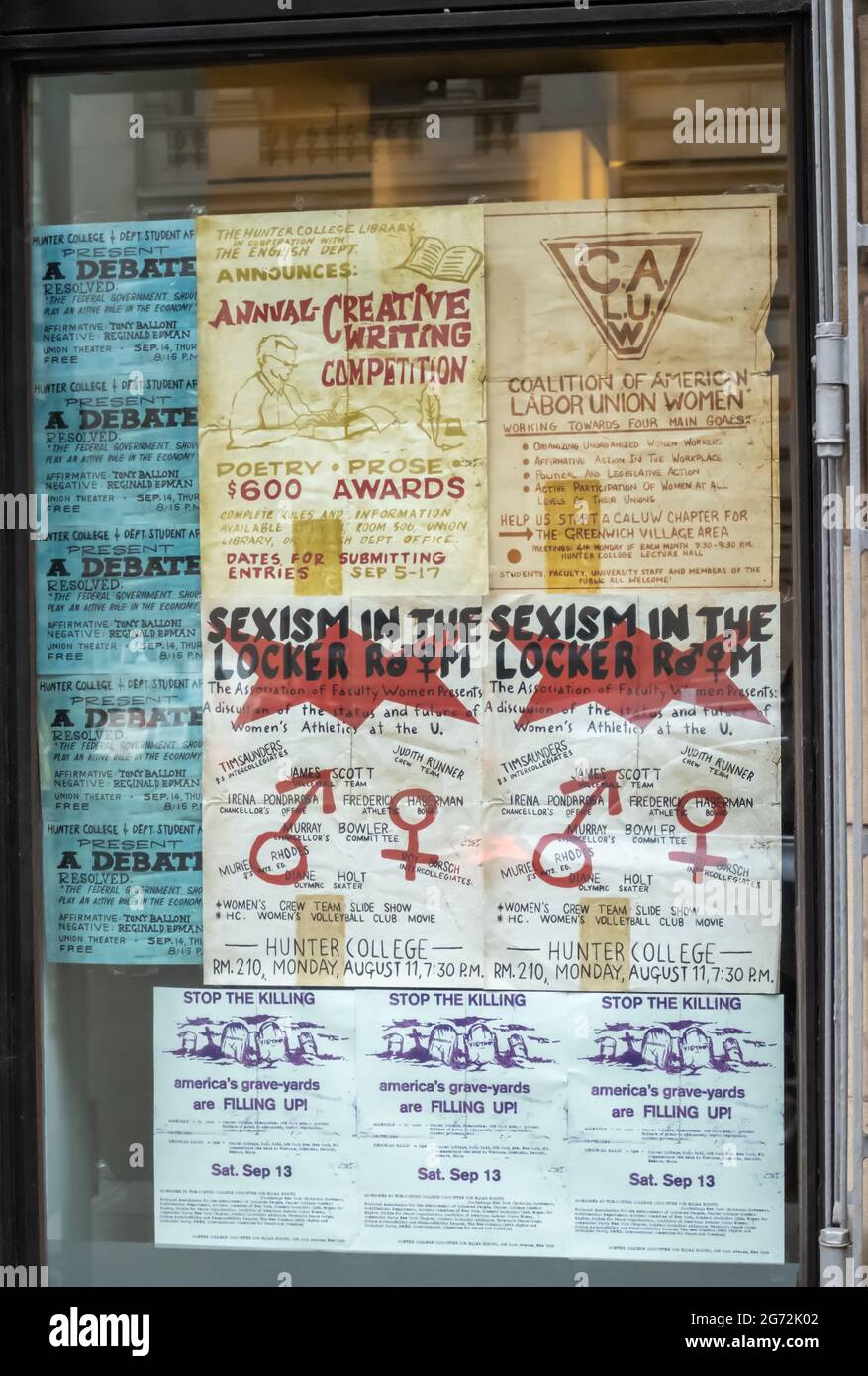 1960s shop windows hi-res stock photography and images - Alamy