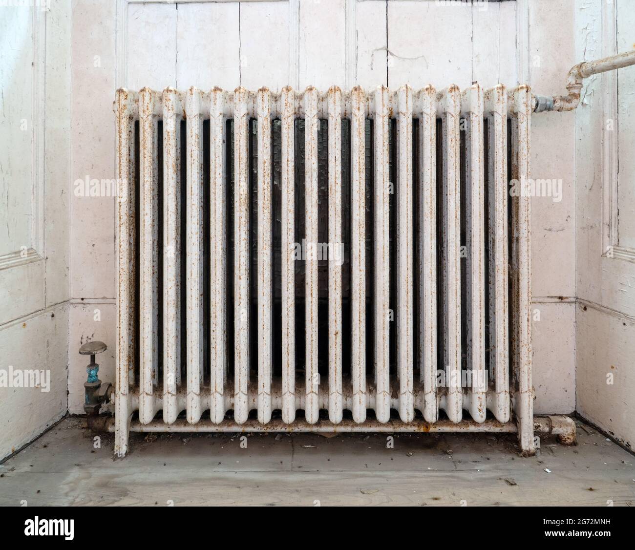 Old water heater hi-res stock photography and images - Alamy