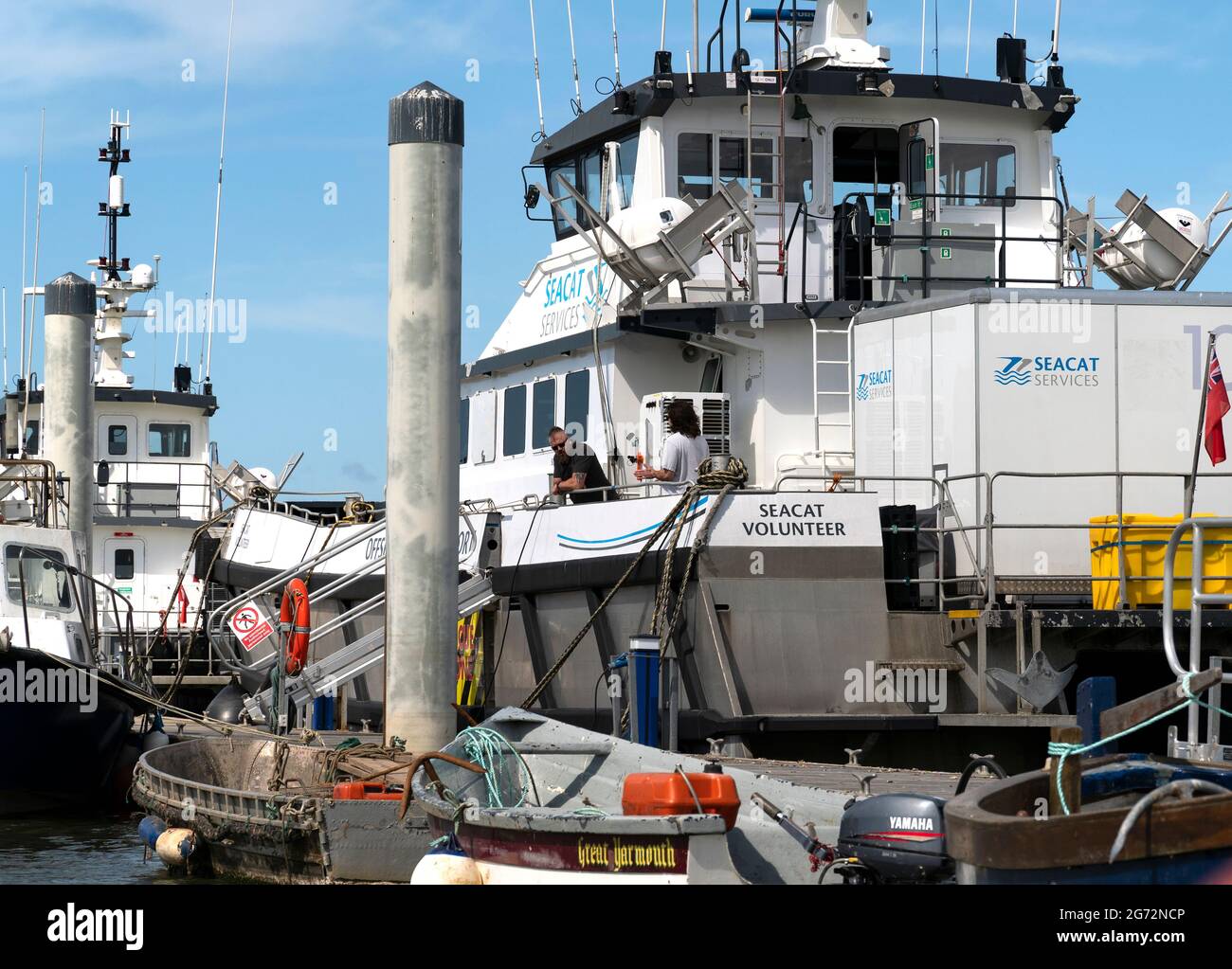 Grey hulled boat hi-res stock photography and images - Alamy