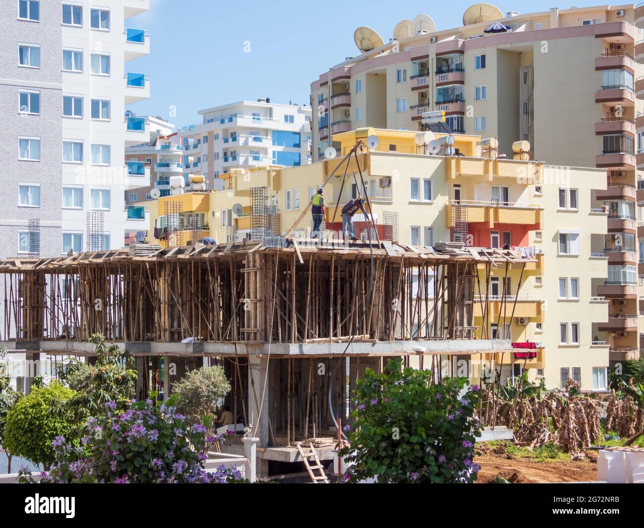Multi-storey residential building at the stage of construction Stock ...