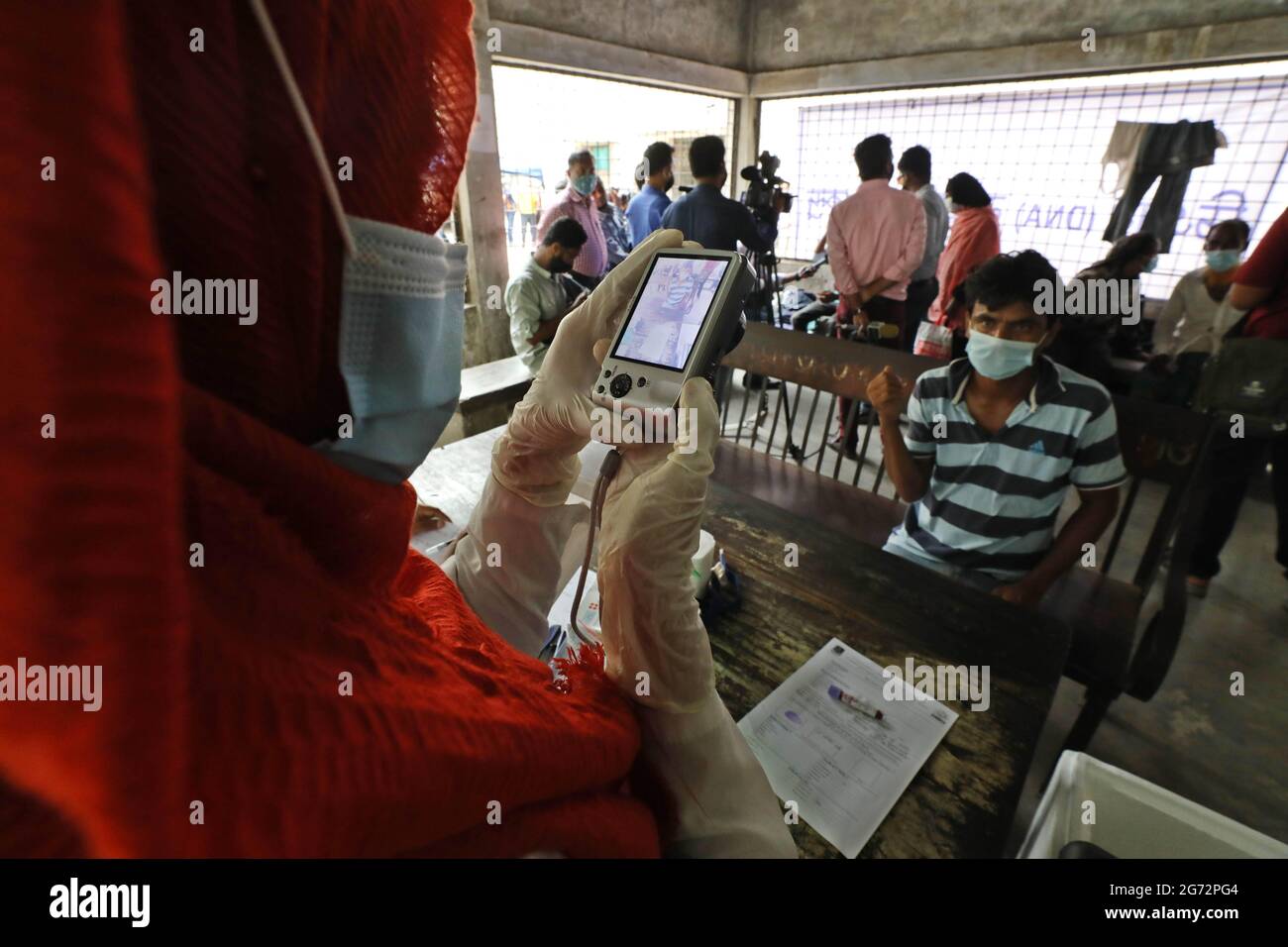 Dna matching hi-res stock photography and images - Alamy