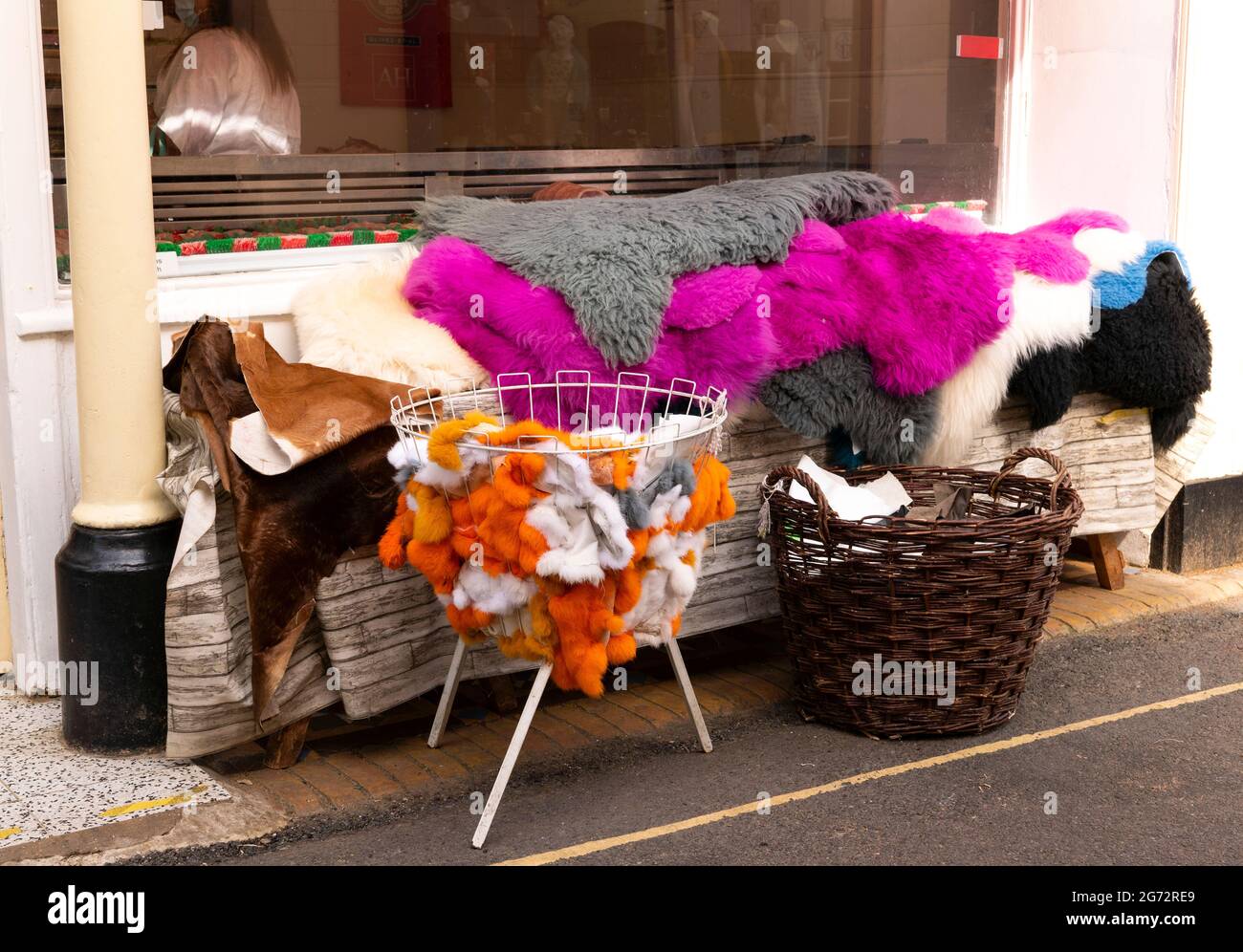 Animal hides hi-res stock photography and images - Alamy