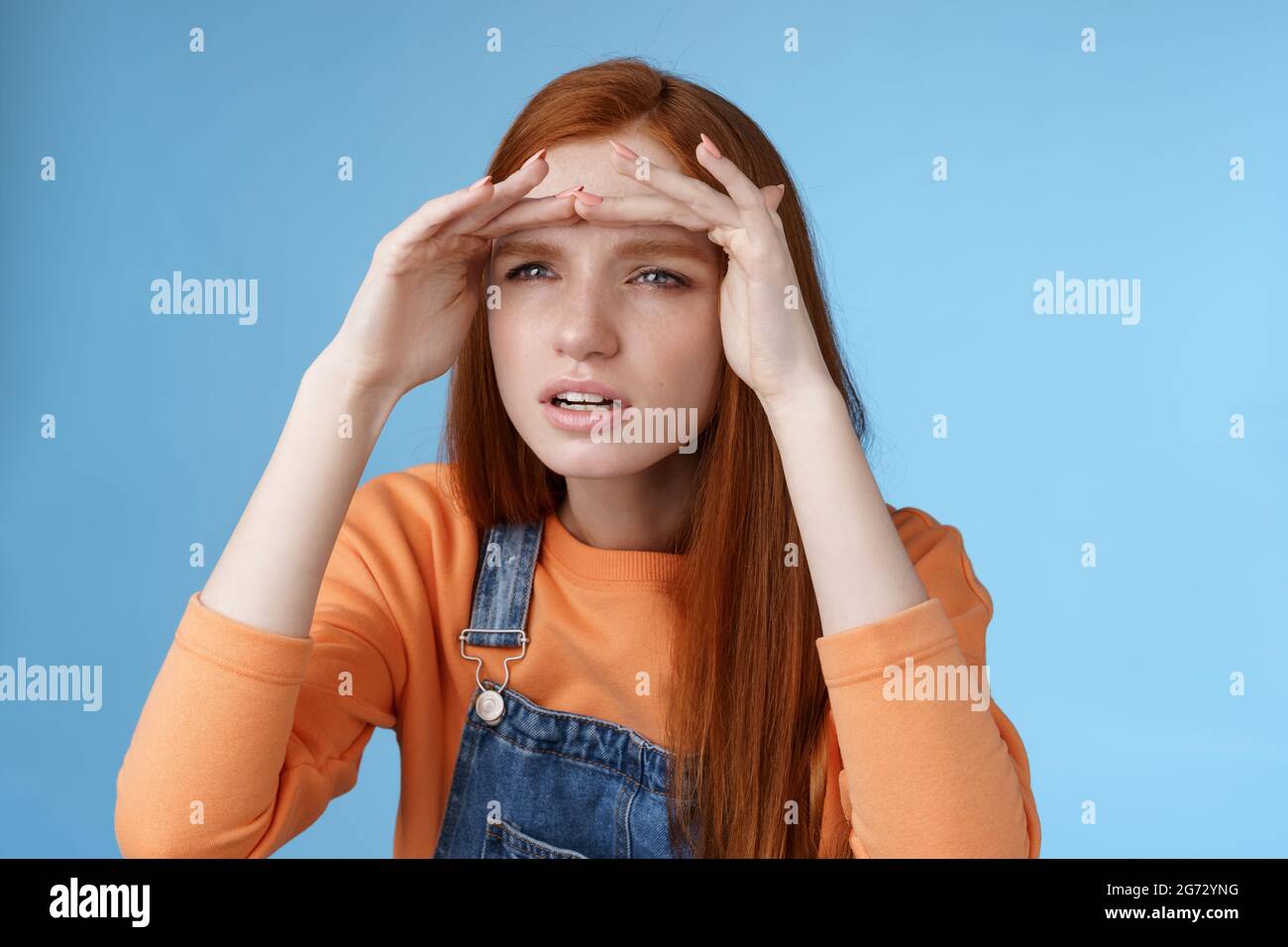 Squinting from sunlight hi-res stock photography and images - Alamy