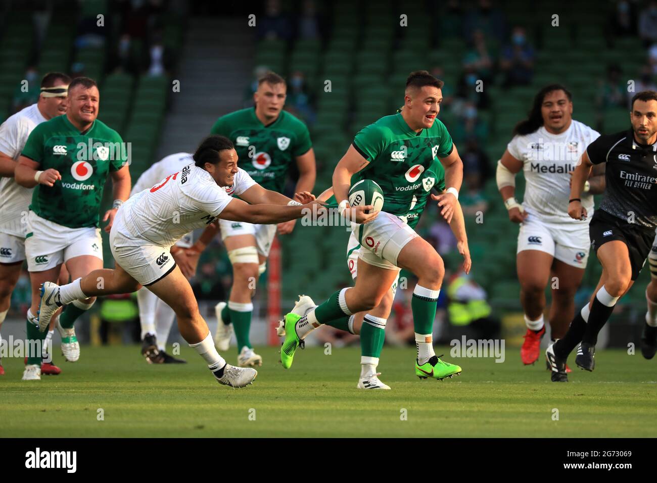 Christian dyer hi-res stock photography and images - Alamy